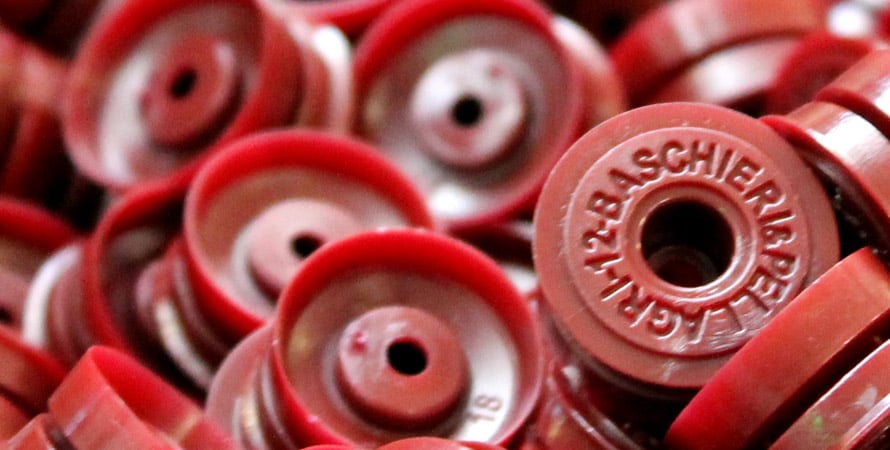 Fast or slow shotgun shells: which are the best for clay shooting?